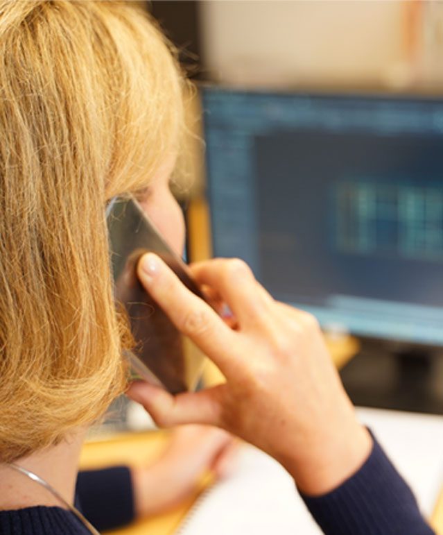 Contact - Scènes en couleurs